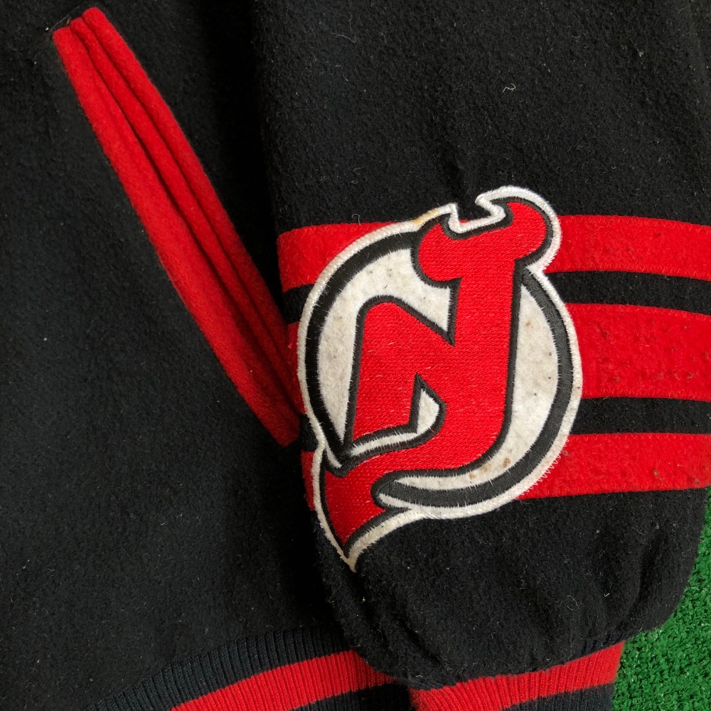 90’s New Jersey Devils Nutmeg NHL Varsity Jacket Size Large – Rare VNTG