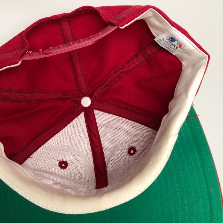 80’s Philadelphia Phillies Twins Maroon MLB Snapback Hat – Rare VNTG